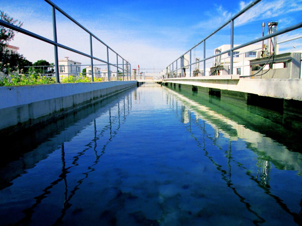 Hydraulic infrastructure | SICE