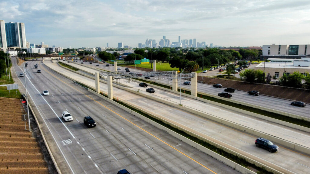 SICE realizará la renovación de los sistemas de peaje Free-Flow de la ...